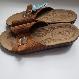 Fly Flot | Shoes | Fly Flot Leather Suede Comfort Sandles Size 95 Made ...